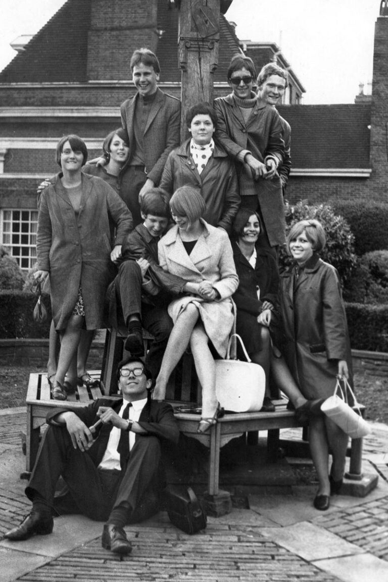 The In Crowd: Mod Fashion & Style 1958-66